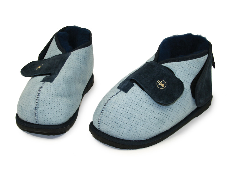 Shear Comfort Wrap Boots: Easy, Adjustable Fit